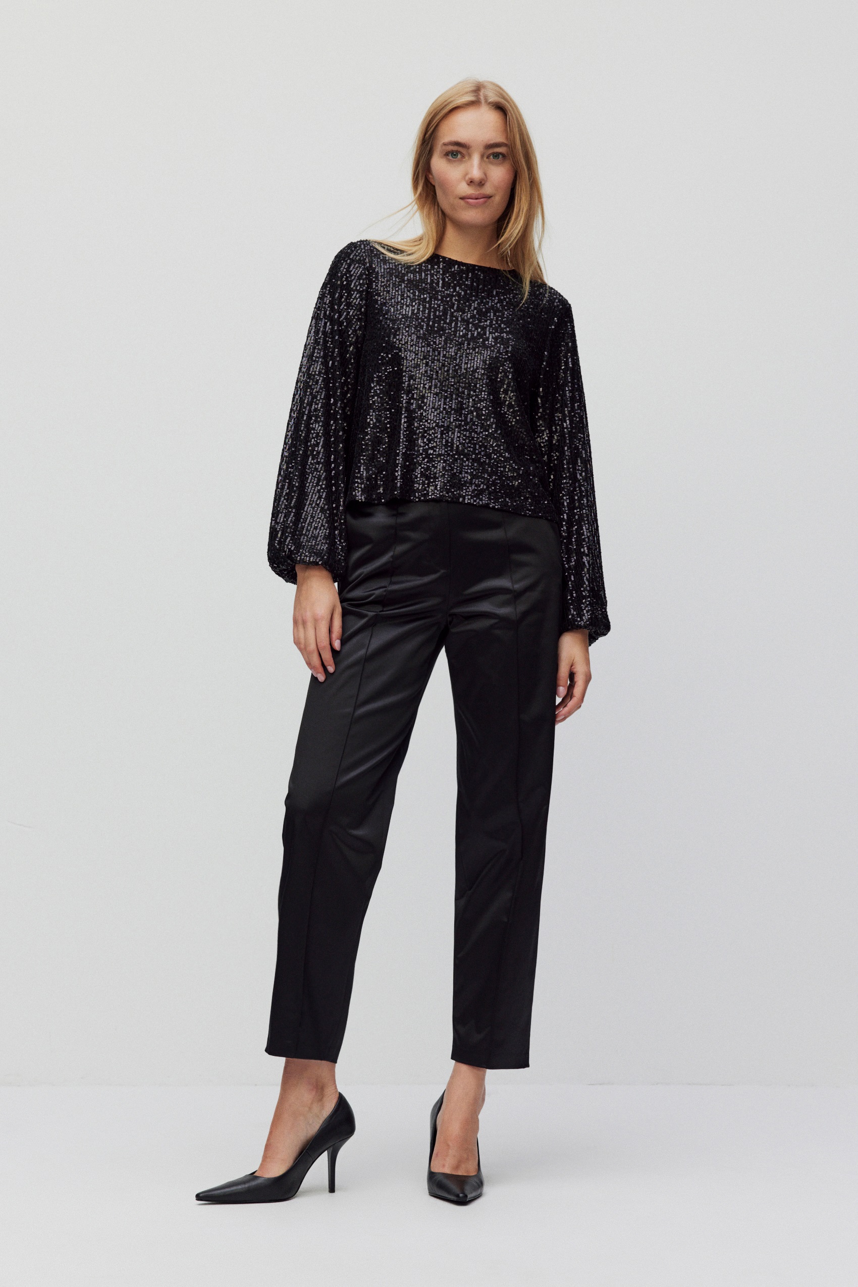 Stockh lm Studio Bibi Top Black | MQ Marqet