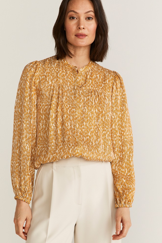 Second Female | MQ Marqet