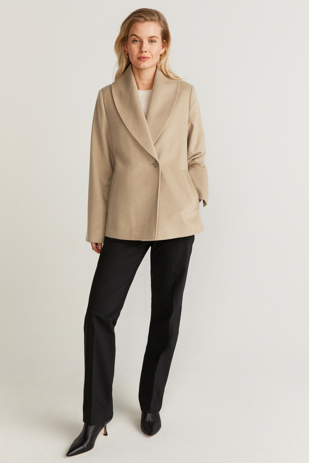 Stockh lm Lucy Short Coat Beige | MQ Marqet