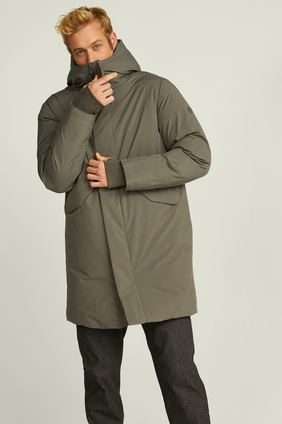 Elvine Fidel Castor Green | MQ Marqet