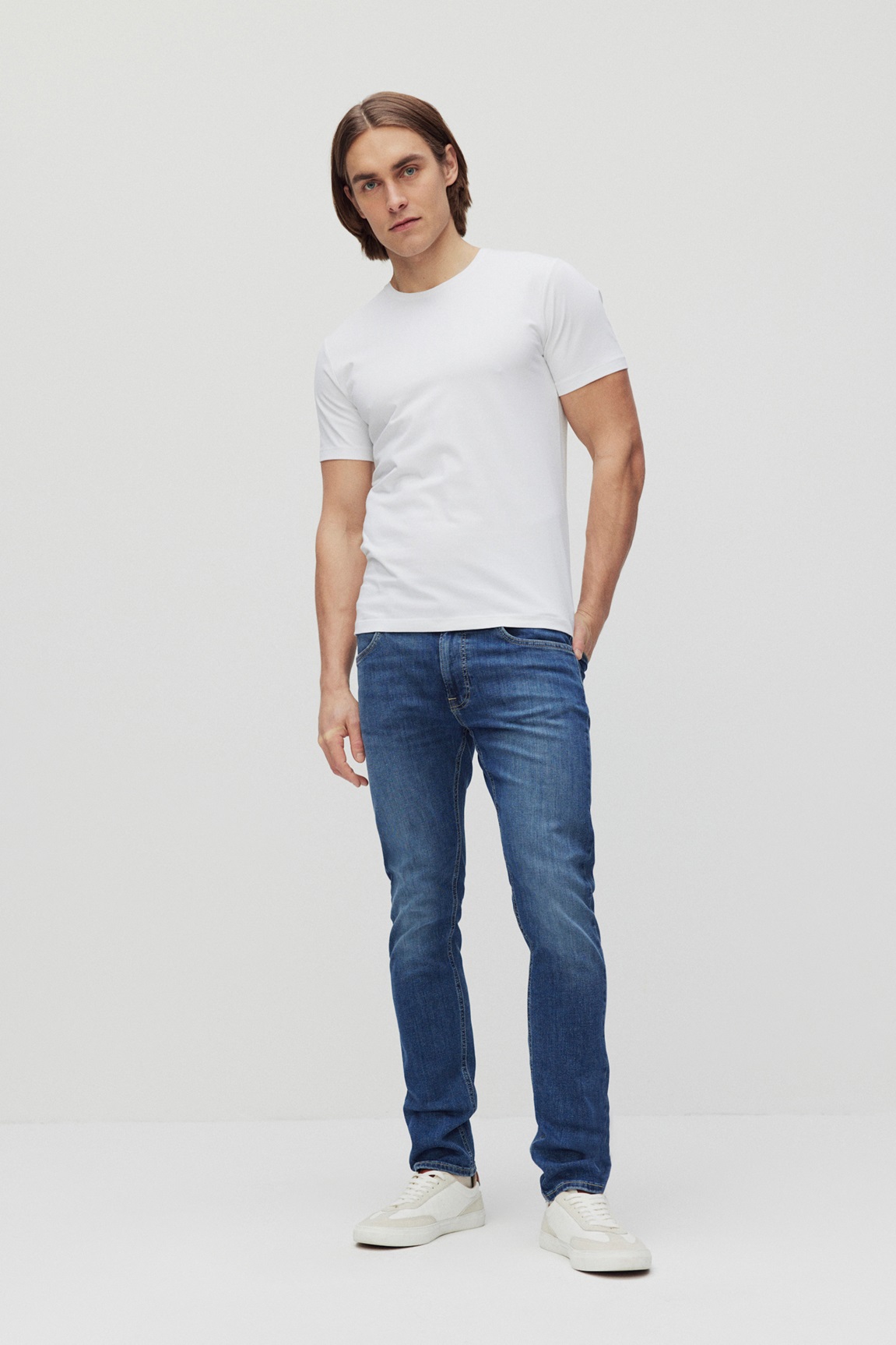 Lee Luke East New York | MQ Marqet