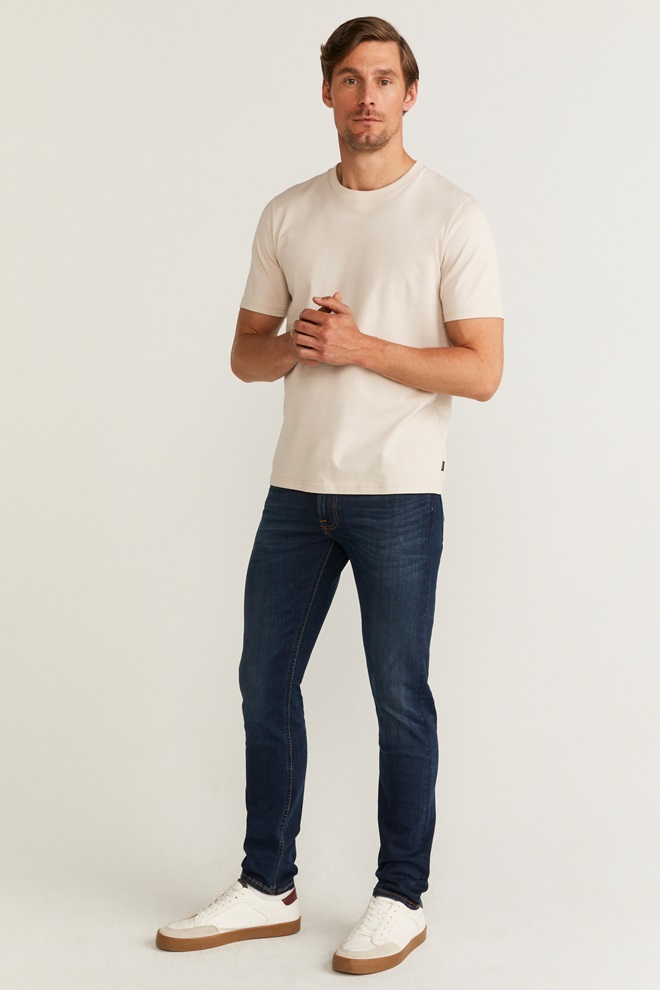 Slim fit jeans för herrar | Investera i ett par snygga slimmade denim!