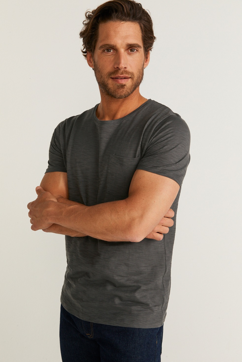 Dobber Henry Tee Asphalt | MQ Marqet